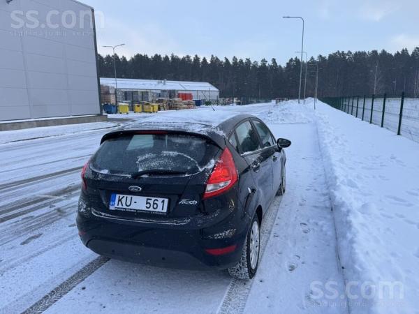 Black Ford Fiesta 2011 in Riga, with an engine capacity of 1.40 L and mileage of 139 thousand km for 3500 €, photo 3 on AUTOMOTO.COM.LV