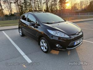 Melns Ford Fiesta 2011 Tallina, ar dzinēja tilpumu 1.60 L un nobraukumu 208 tūkst. km par 4000 €, foto 4 vietnē AUTOMOTO.COM.LV