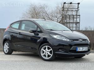 Melns Ford Fiesta 2011 Jelgava, ar dzinēja tilpumu 1.30 L un nobraukumu 163 tūkst. km par 2995 €, foto  vietnē AUTOMOTO.COM.LV