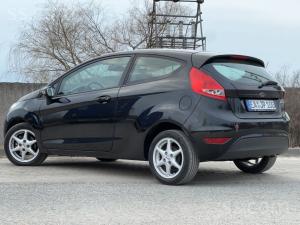 Melns Ford Fiesta 2011 Jelgava, ar dzinēja tilpumu 1.30 L un nobraukumu 163 tūkst. km par 2995 €, foto 4 vietnē AUTOMOTO.COM.LV
