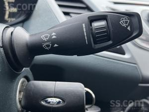 Melns Ford Fiesta 2011 Jelgava, ar dzinēja tilpumu 1.30 L un nobraukumu 163 tūkst. km par 2995 €, foto 18 vietnē AUTOMOTO.COM.LV