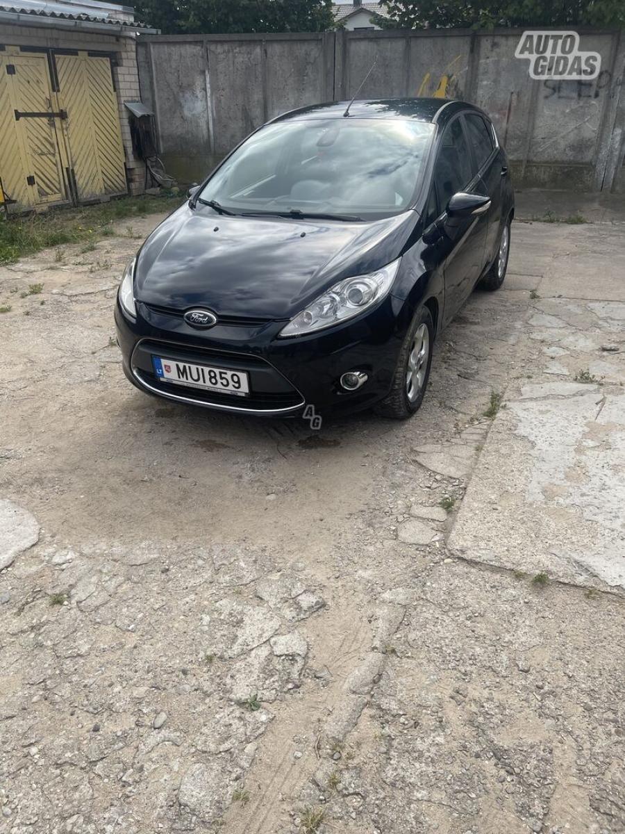 Melns Ford Fiesta 2011 Panevēža, ar dzinēja tilpumu 1.60 L un nobraukumu 300 tūkst. km par 2100 €, foto 11 vietnē AUTOMOTO.COM.LV