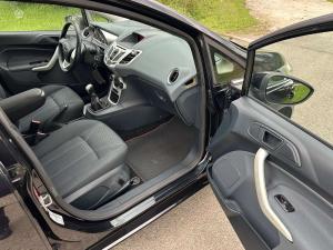 Melns Ford Fiesta 2011 Alīta, ar dzinēja tilpumu 1.56 L un nobraukumu 265 tūkst. km par 3300 €, foto 15 vietnē AUTOMOTO.COM.LV