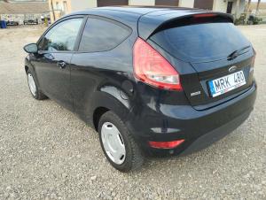 Melns Ford Fiesta 2012 Viļņa, ar dzinēja tilpumu 1.56 L un nobraukumu 285 tūkst. km par 2699 €, foto 5 vietnē AUTOMOTO.COM.LV