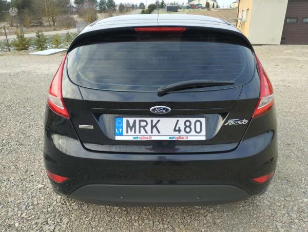 Melns Ford Fiesta 2012 Viļņa, ar dzinēja tilpumu 1.56 L un nobraukumu 285 tūkst. km par 2699 €, foto 6 vietnē AUTOMOTO.COM.LV