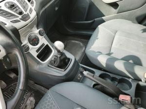 Black Ford Fiesta 2012 in Jelgava, with an engine capacity of 1.40 L and mileage of 0 thousand km for 3290 €, photo 24 on AUTOMOTO.COM.LV