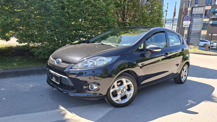 Melns Ford Fiesta 2012 Kauņa, ar dzinēja tilpumu 1.30 L un nobraukumu 160 tūkst. km par 3650 €, foto 3 vietnē AUTOMOTO.COM.LV