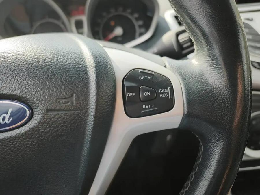 Melns Ford Fiesta 2012 Jelgava, ar dzinēja tilpumu 1.40 L un nobraukumu 275 tūkst. km par 3290 €, foto 22 vietnē AUTOMOTO.COM.LV