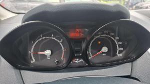 Melns Ford Fiesta 2012 Kauņa, ar dzinēja tilpumu 1.30 L un nobraukumu 168 tūkst. km par 3650 €, foto 13 vietnē AUTOMOTO.COM.LV