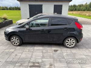 Black Ford Fiesta 2012 in Tallinn, with an engine capacity of 1.60 L and mileage of 208 thousand km for 3200 €, photo 3 on AUTOMOTO.COM.LV