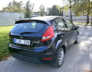 Black Ford Fiesta 2012 in Riga, with an engine capacity of 1.40 L and mileage of 193 thousand km for 3350 €, photo 4 on AUTOMOTO.COM.LV