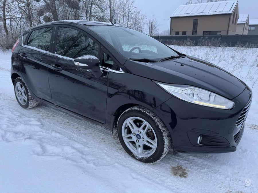 Black Ford Fiesta 2013 in Kaunas, with an engine capacity of 1.00 L and mileage of 140 thousand km for 3450 €, photo 4 on AUTOMOTO.COM.LV