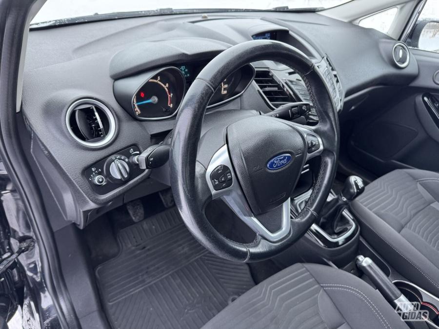 Melns Ford Fiesta 2013 Kauņa, ar dzinēja tilpumu 1.00 L un nobraukumu 149 tūkst. km par 3400 €, foto 18 vietnē AUTOMOTO.COM.LV