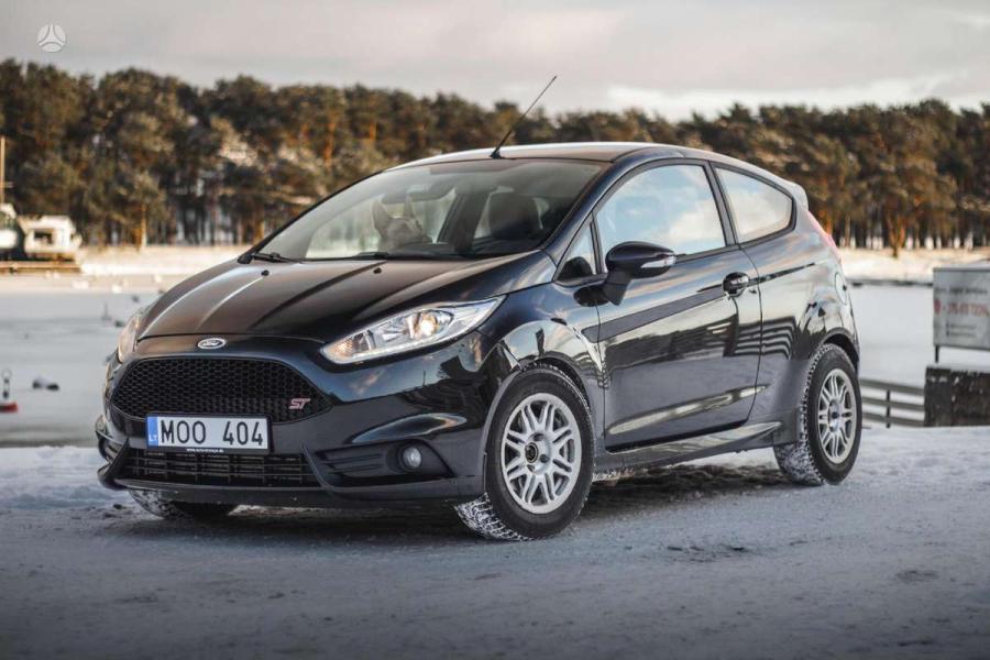 Black Ford Fiesta 2013 in Kaunas, with an engine capacity of 1.60 L and mileage of 240 thousand km for 4000 €, photo 11 on AUTOMOTO.COM.LV