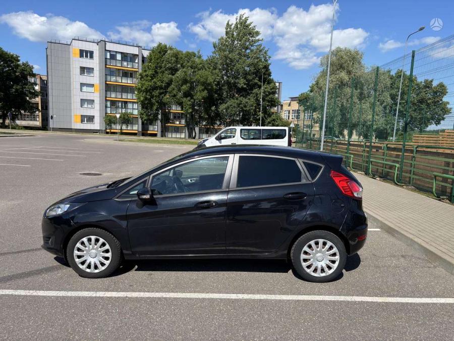 Black Ford Fiesta 2013 in Sirvintos, with an engine capacity of 1.50 L and mileage of 246 thousand km for 3400 €, photo 5 on AUTOMOTO.COM.LV