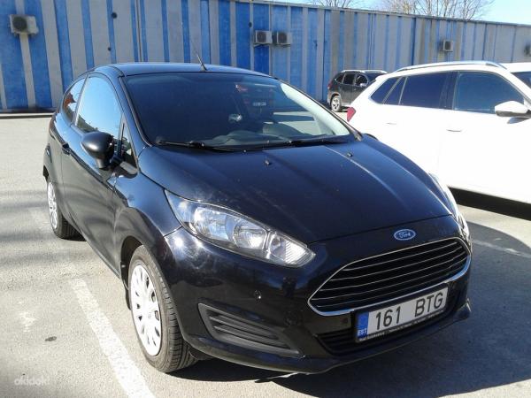 Black Ford Fiesta 2013 in Johvi, with an engine capacity of 0.00 L and mileage of 236 thousand km for 3500 €, photo 8 on AUTOMOTO.COM.LV
