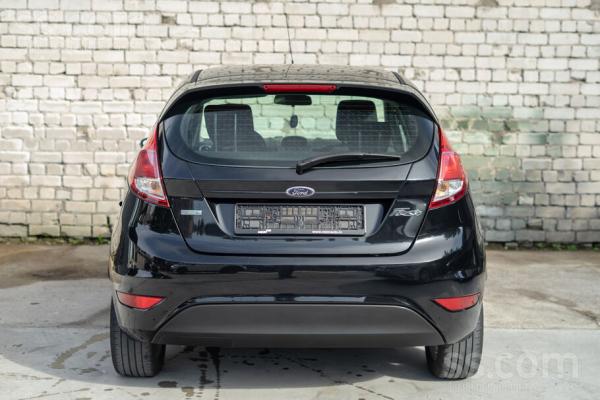 Black Ford Fiesta 2013 in Liepaja, with an engine capacity of 1.00 L and mileage of 190 thousand km for 4300 €, photo 4 on AUTOMOTO.COM.LV