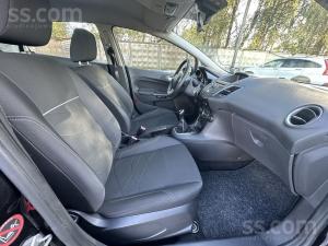 Melns Ford Fiesta 2014 Rīga, ar dzinēja tilpumu 1.50 L un nobraukumu 0 tūkst. km par 3850 €, foto 16 vietnē AUTOMOTO.COM.LV
