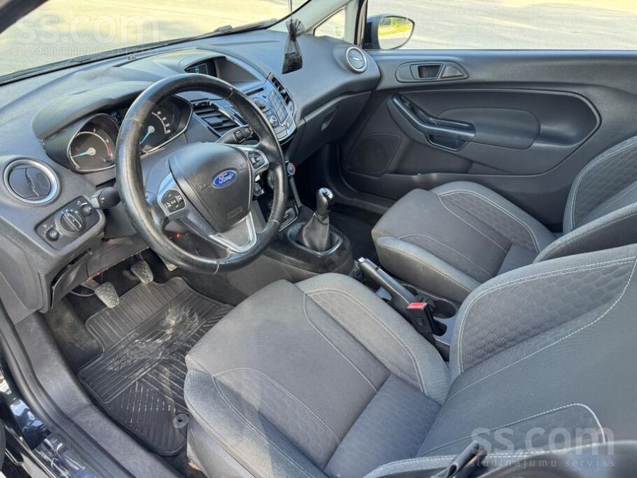 Black Ford Fiesta 2014 in Valmiera, with an engine capacity of 1.50 L and mileage of 367 thousand km for 3550 €, photo 9 on AUTOMOTO.COM.LV