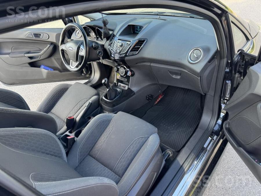 Black Ford Fiesta 2014 in Valmiera, with an engine capacity of 1.50 L and mileage of 367 thousand km for 3550 €, photo 10 on AUTOMOTO.COM.LV