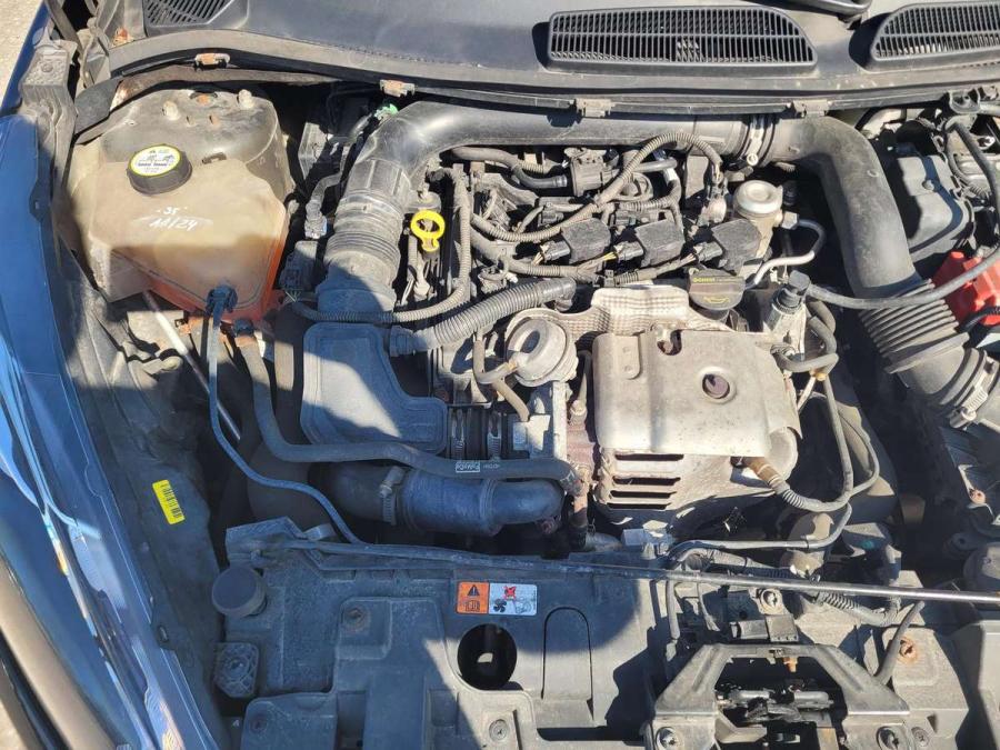 Melns Ford Fiesta 2014 Marijampole, ar dzinēja tilpumu 1.00 L un nobraukumu 120 tūkst. km par 2950 €, foto 7 vietnē AUTOMOTO.COM.LV