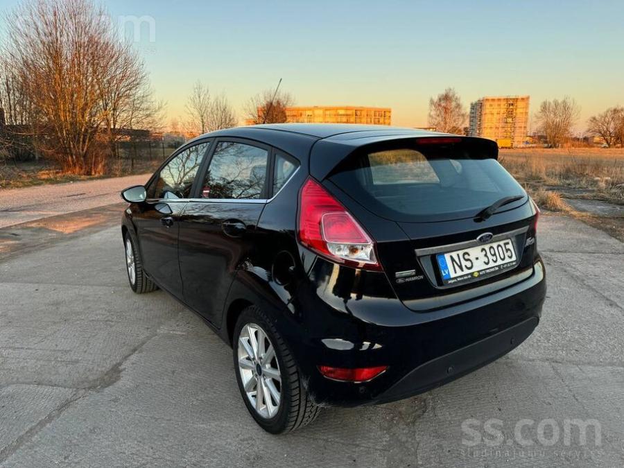 Black Ford Fiesta 2015 in Riga, with an engine capacity of 1.00 L and mileage of 130 thousand km for 5000 €, photo 8 on AUTOMOTO.COM.LV