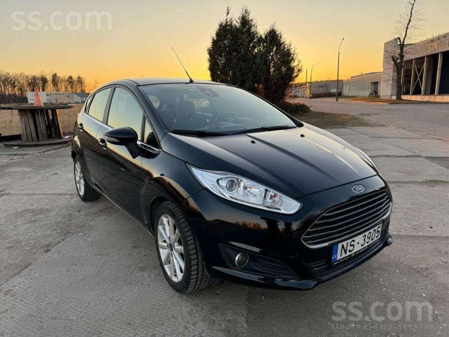 Black Ford Fiesta 2015 in Riga, with an engine capacity of 1.00 L and mileage of 130 thousand km for 5000 €, photo 9 on AUTOMOTO.COM.LV