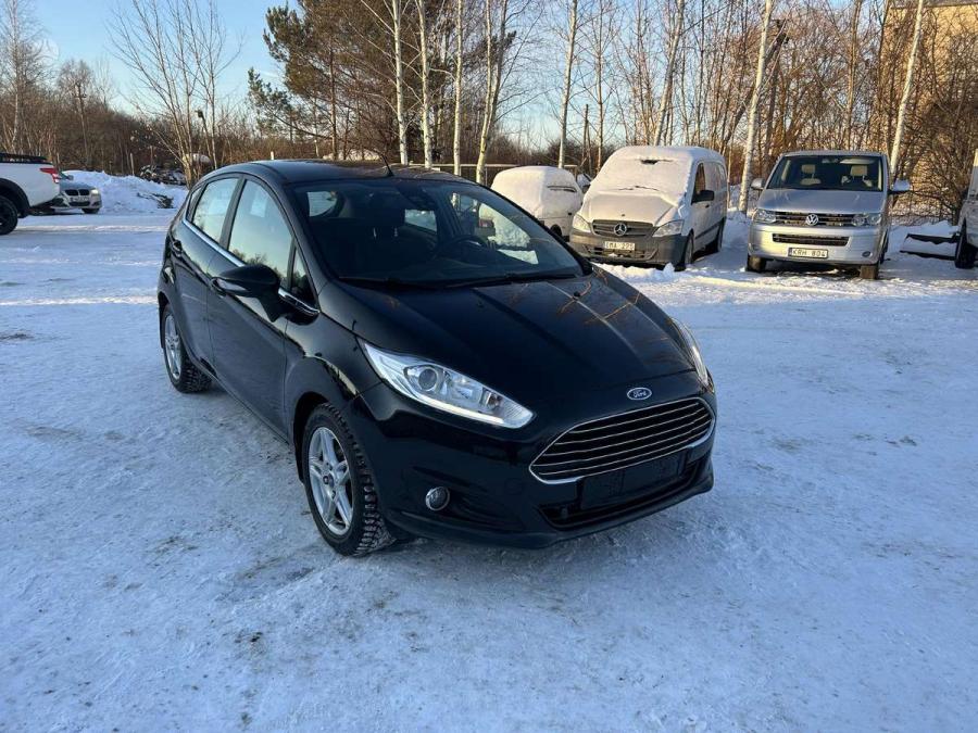Black Ford Fiesta 2015 in Kretinga, with an engine capacity of 1.00 L and mileage of 149 thousand km for 4350 €, photo 9 on AUTOMOTO.COM.LV