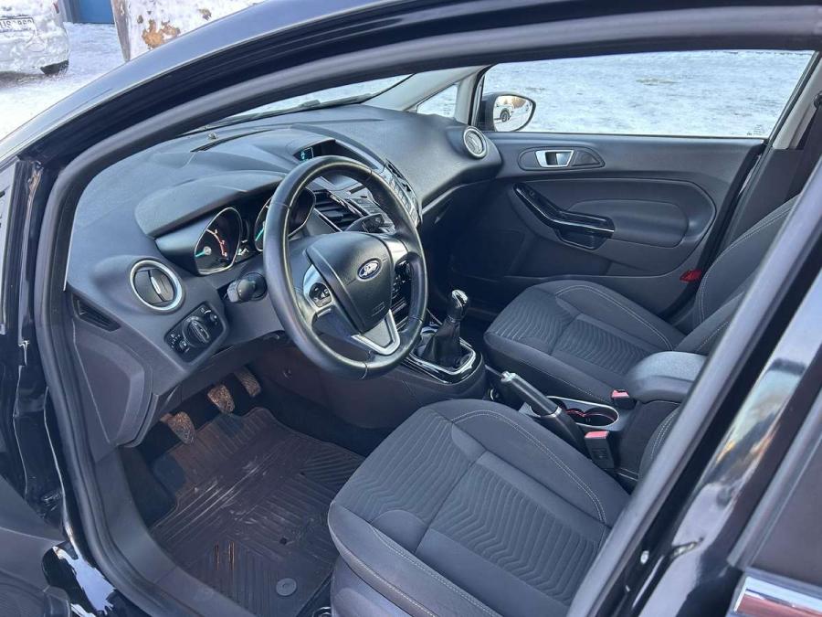 Black Ford Fiesta 2015 in Kretinga, with an engine capacity of 1.00 L and mileage of 149 thousand km for 4350 €, photo 11 on AUTOMOTO.COM.LV
