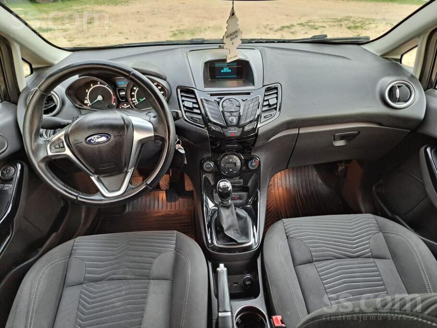 Black Ford Fiesta 2015 in Limbazi, with an engine capacity of 1.00 L and mileage of 115 thousand km for 3500 €, photo 11 on AUTOMOTO.COM.LV