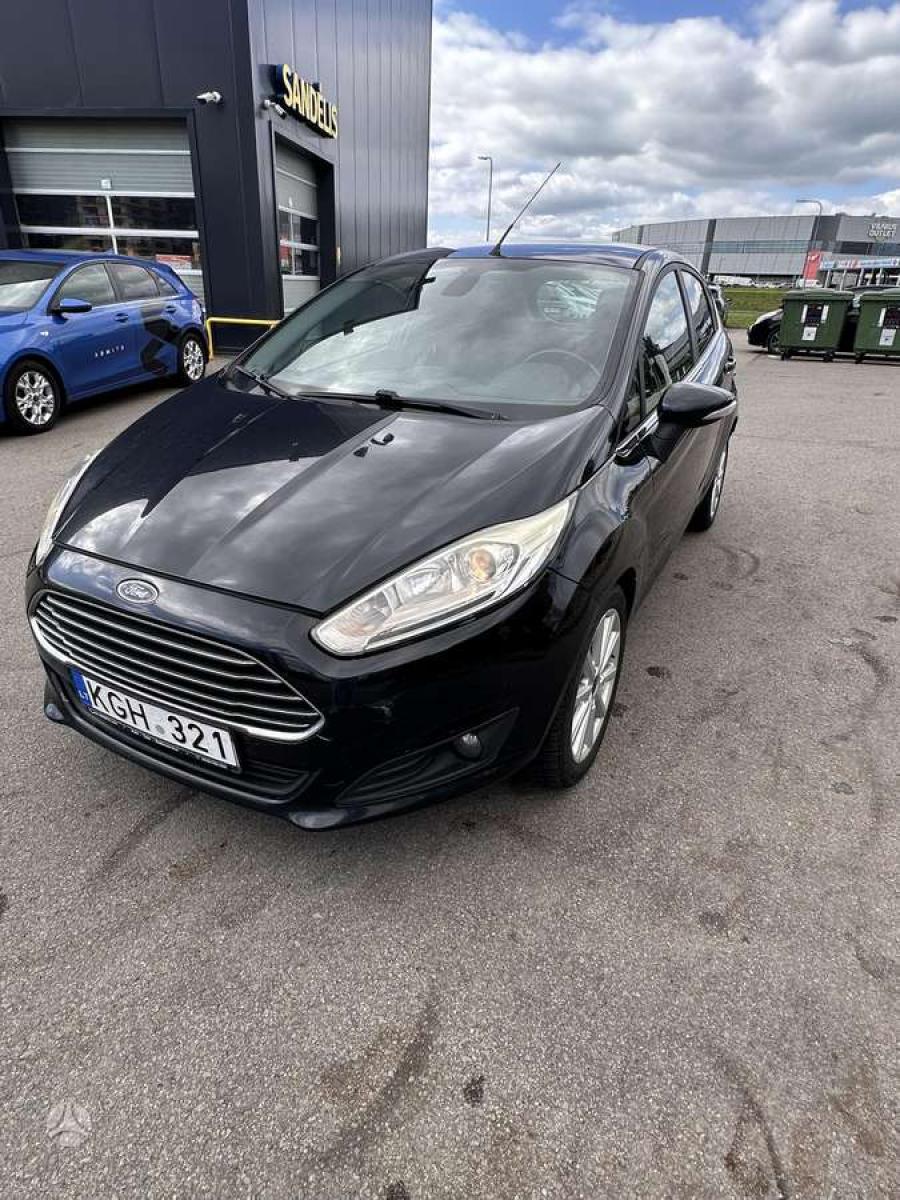 Black Ford Fiesta 2015 in Vilnius, with an engine capacity of 1.50 L and mileage of 262 thousand km for 2200 €, photo 10 on AUTOMOTO.COM.LV