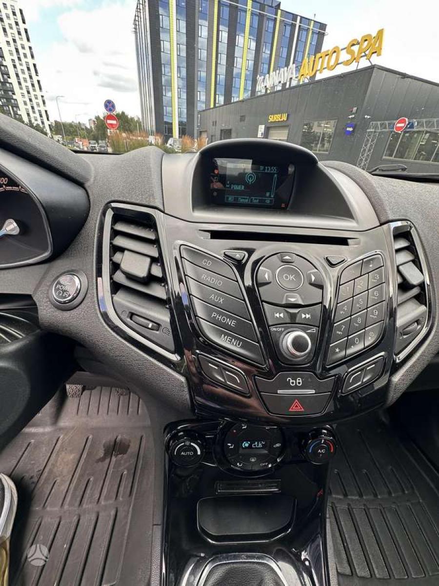 Black Ford Fiesta 2015 in Vilnius, with an engine capacity of 1.50 L and mileage of 262 thousand km for 2200 €, photo 13 on AUTOMOTO.COM.LV