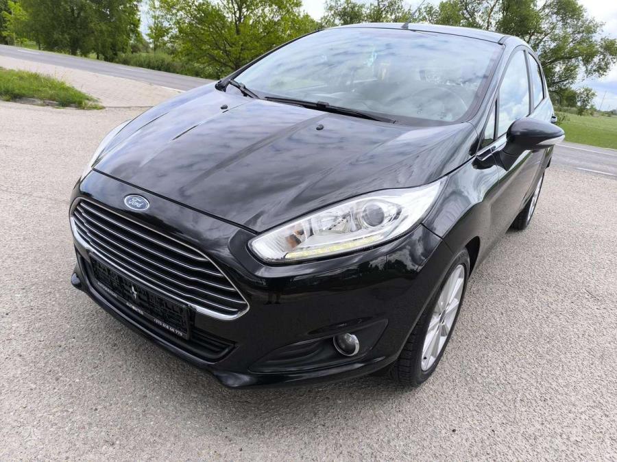 Black Ford Fiesta 2015 in Joniskis, with an engine capacity of 1.00 L and mileage of 390 thousand km for 3850 €, photo 1 on AUTOMOTO.COM.LV