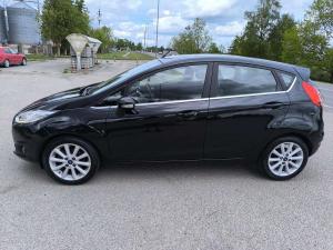Black Ford Fiesta 2015 in Joniskis, with an engine capacity of 1.00 L and mileage of 390 thousand km for 3850 €, photo 3 on AUTOMOTO.COM.LV