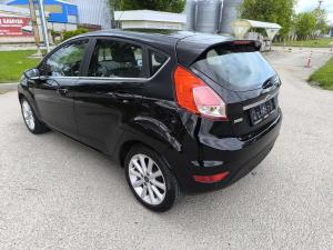 Black Ford Fiesta 2015 in Joniskis, with an engine capacity of 1.00 L and mileage of 390 thousand km for 3850 €, photo 5 on AUTOMOTO.COM.LV