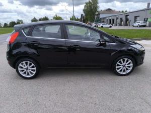 Black Ford Fiesta 2015 in Joniskis, with an engine capacity of 1.00 L and mileage of 390 thousand km for 3850 €, photo 6 on AUTOMOTO.COM.LV