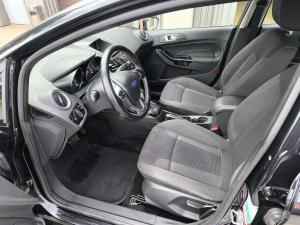 Black Ford Fiesta 2015 in Joniskis, with an engine capacity of 1.00 L and mileage of 390 thousand km for 3850 €, photo 8 on AUTOMOTO.COM.LV