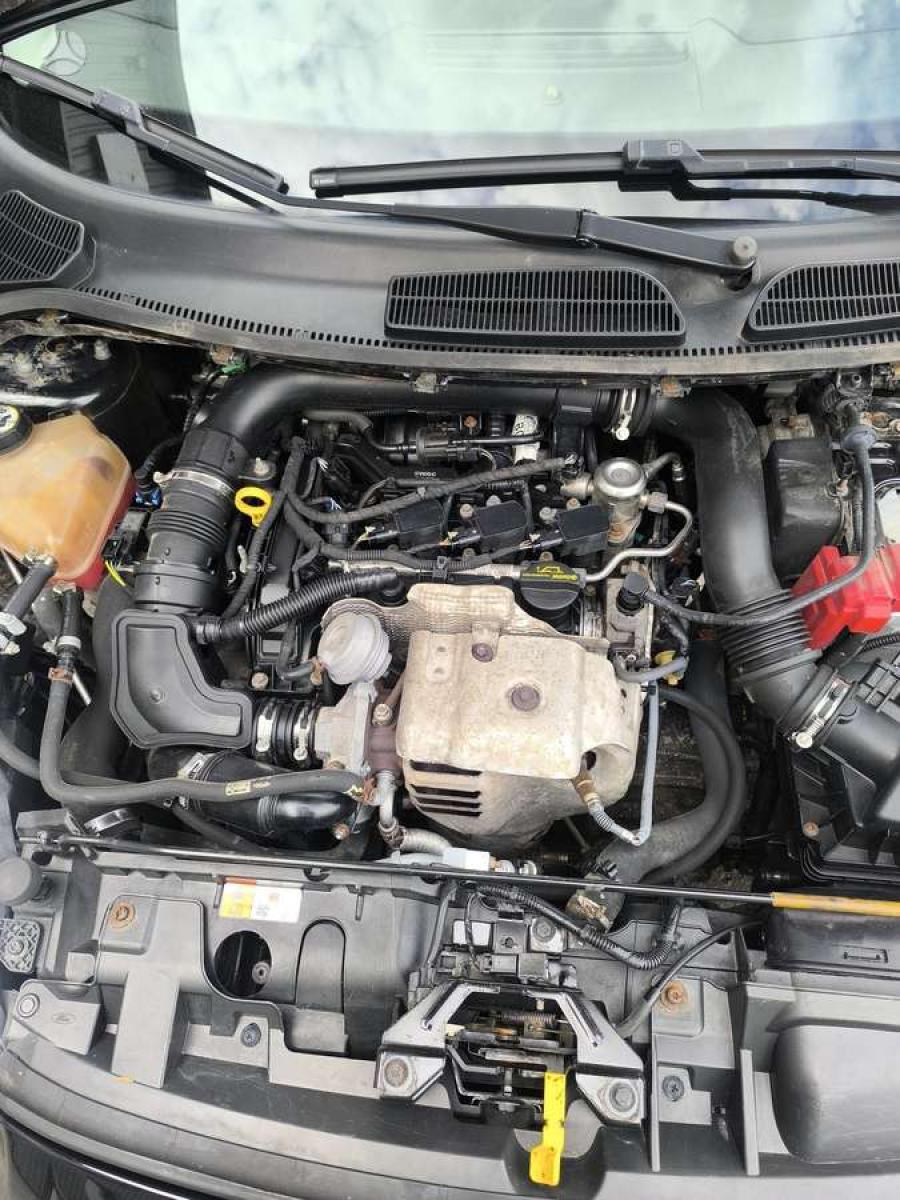 Black Ford Fiesta 2015 in Joniskis, with an engine capacity of 1.00 L and mileage of 390 thousand km for 3850 €, photo 14 on AUTOMOTO.COM.LV