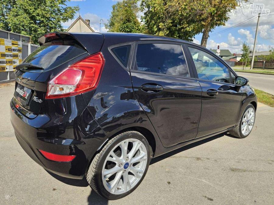 Melns Ford Fiesta 2015 Šauļi, ar dzinēja tilpumu 1.00 L un nobraukumu 228 tūkst. km par 5450 €, foto 6 vietnē AUTOMOTO.COM.LV