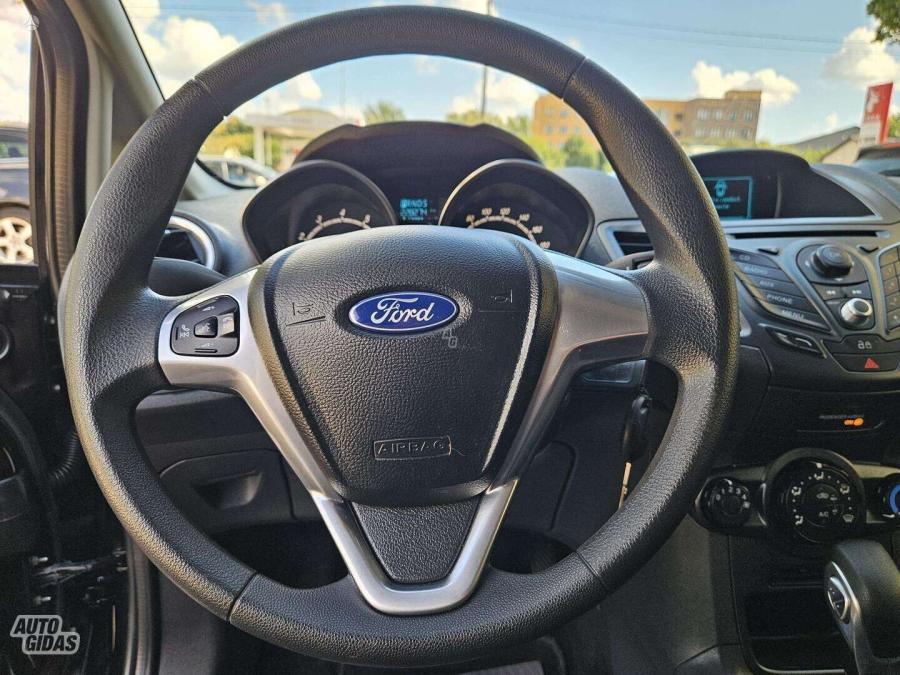 Melns Ford Fiesta 2015 Šauļi, ar dzinēja tilpumu 1.00 L un nobraukumu 228 tūkst. km par 5450 €, foto 18 vietnē AUTOMOTO.COM.LV