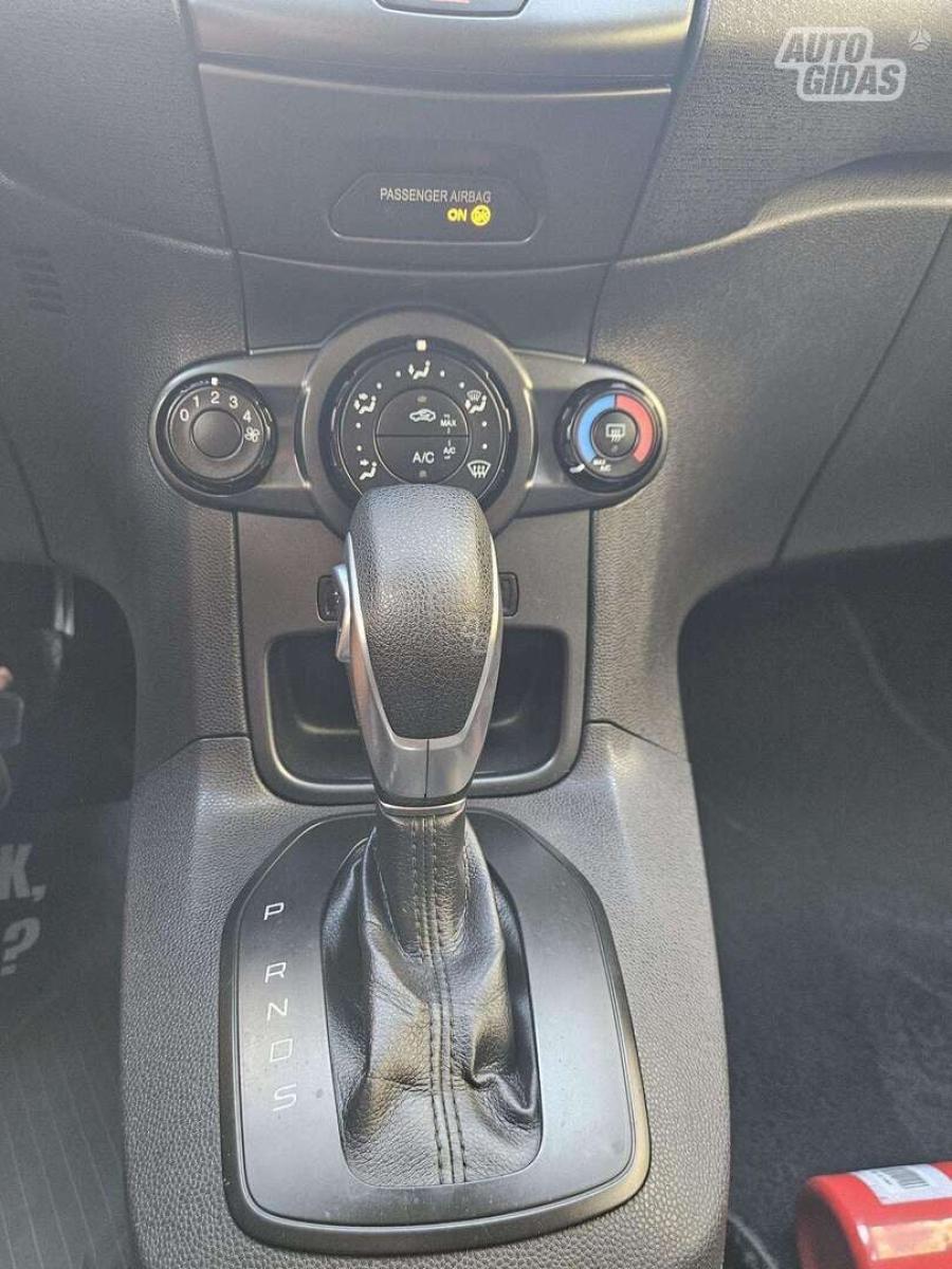 Melns Ford Fiesta 2015 Šauļi, ar dzinēja tilpumu 1.00 L un nobraukumu 228 tūkst. km par 5450 €, foto 19 vietnē AUTOMOTO.COM.LV