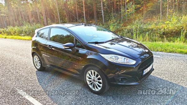 Melns Ford Fiesta 2015 Tallina, ar dzinēja tilpumu 1.50 L un nobraukumu 247 tūkst. km par 4300 €, foto 3 vietnē AUTOMOTO.COM.LV