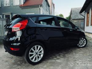 Melns Ford Fiesta 2016 Cēsis, ar dzinēja tilpumu 1.00 L un nobraukumu 0 tūkst. km par 7250 €, foto 6 vietnē AUTOMOTO.COM.LV