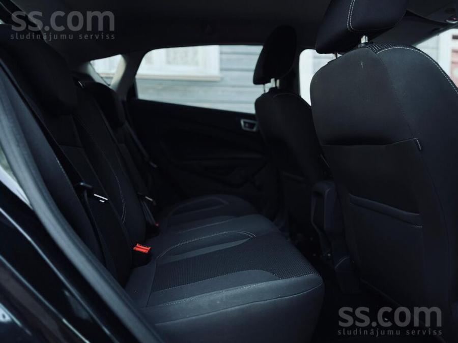 Melns Ford Fiesta 2016 Cēsis, ar dzinēja tilpumu 1.00 L un nobraukumu 0 tūkst. km par 7250 €, foto 9 vietnē AUTOMOTO.COM.LV