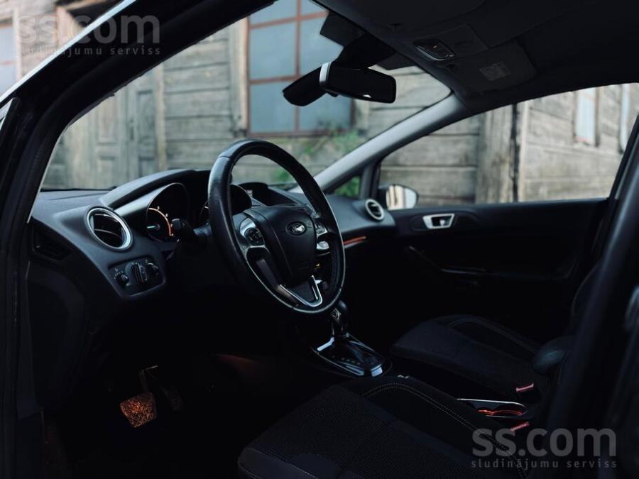 Melns Ford Fiesta 2016 Cēsis, ar dzinēja tilpumu 1.00 L un nobraukumu 0 tūkst. km par 7250 €, foto 23 vietnē AUTOMOTO.COM.LV