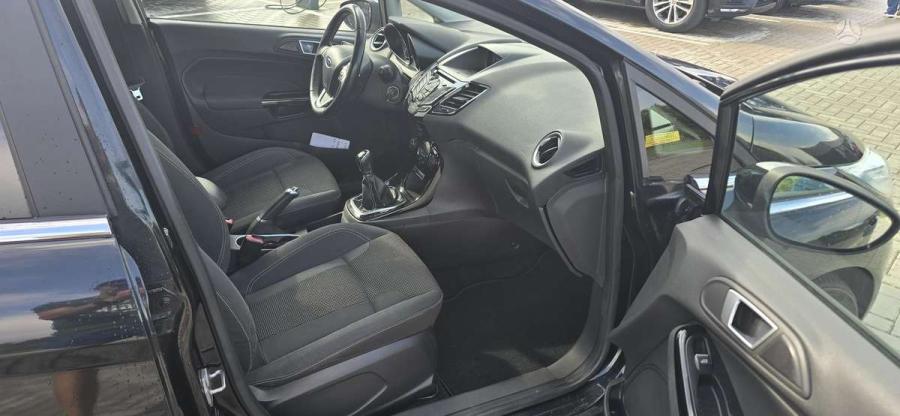 Black Ford Fiesta 2016 in Taurage, with an engine capacity of 1.00 L and mileage of 159 thousand km for 3550 €, photo 10 on AUTOMOTO.COM.LV