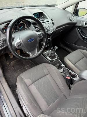 Melns Ford Fiesta 2016 Rīga, ar dzinēja tilpumu 1.00 L un nobraukumu 149 tūkst. km par 3800 €, foto 6 vietnē AUTOMOTO.COM.LV