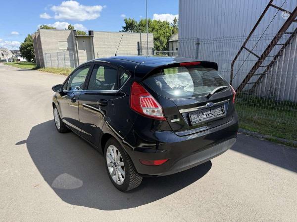 Melns Ford Fiesta 2017 Telšiai, ar dzinēja tilpumu 1.00 L un nobraukumu 115 tūkst. km par 4800 €, foto 5 vietnē AUTOMOTO.COM.LV