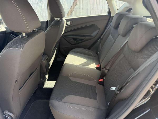 Melns Ford Fiesta 2017 Telšiai, ar dzinēja tilpumu 1.00 L un nobraukumu 115 tūkst. km par 4800 €, foto 10 vietnē AUTOMOTO.COM.LV