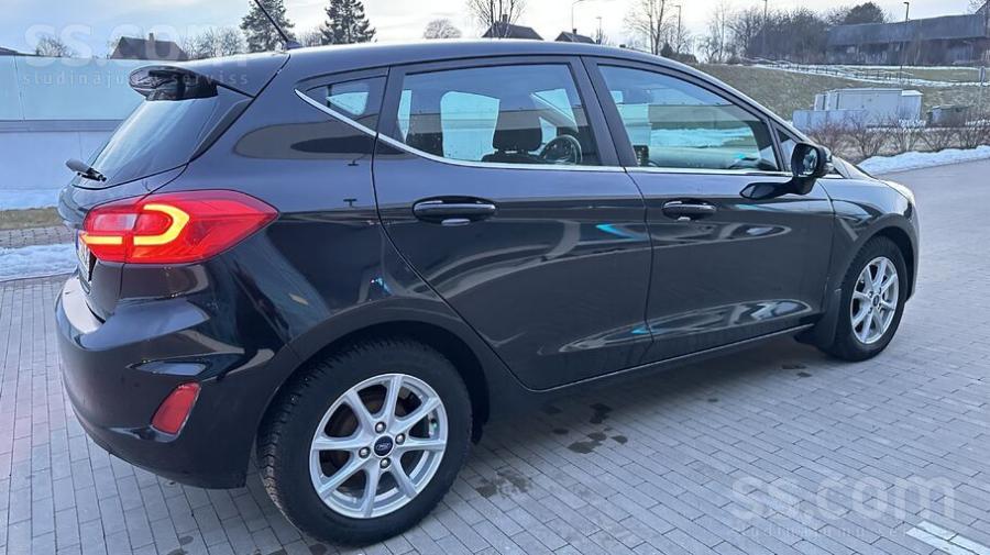 Melns Ford Fiesta 2018 Rīga, ar dzinēja tilpumu 1.00 L un nobraukumu 119 tūkst. km par 6200 €, foto 3 vietnē AUTOMOTO.COM.LV
